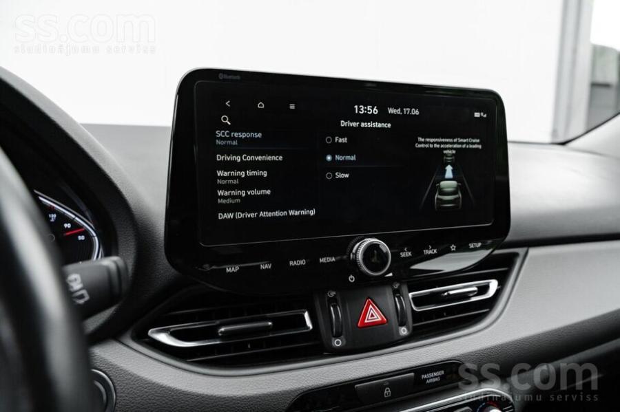 Серый Хендай i30 2021 в Рига, объемом двигателя 1.00 л и пробегом 58 тыс. км за 15950 €, фото 18 на AUTOMOTO.COM.LV