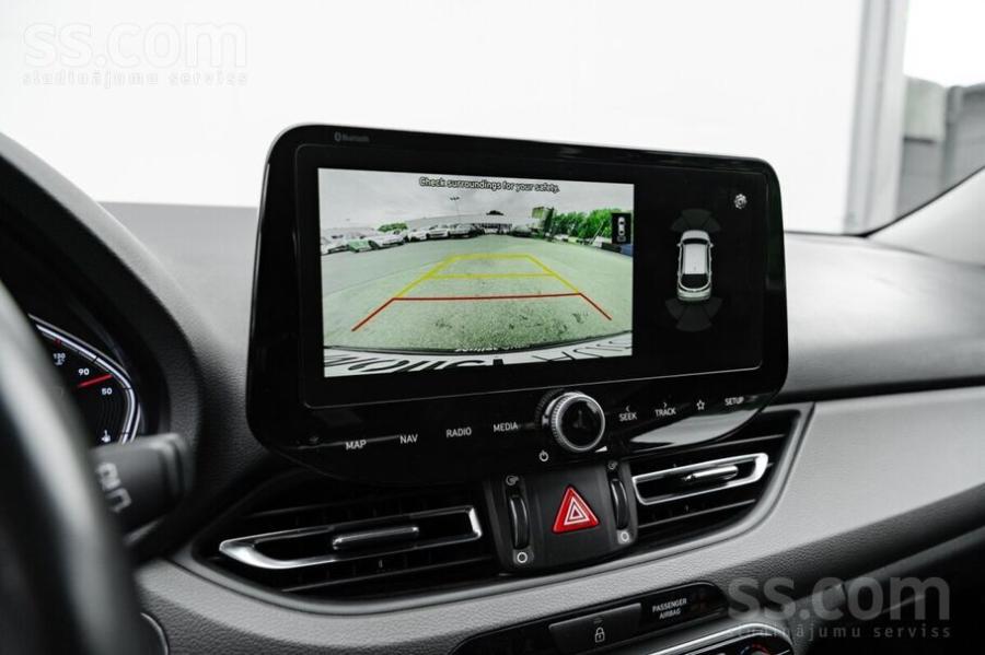 Серый Хендай i30 2021 в Рига, объемом двигателя 1.00 л и пробегом 58 тыс. км за 15950 €, фото 20 на AUTOMOTO.COM.LV