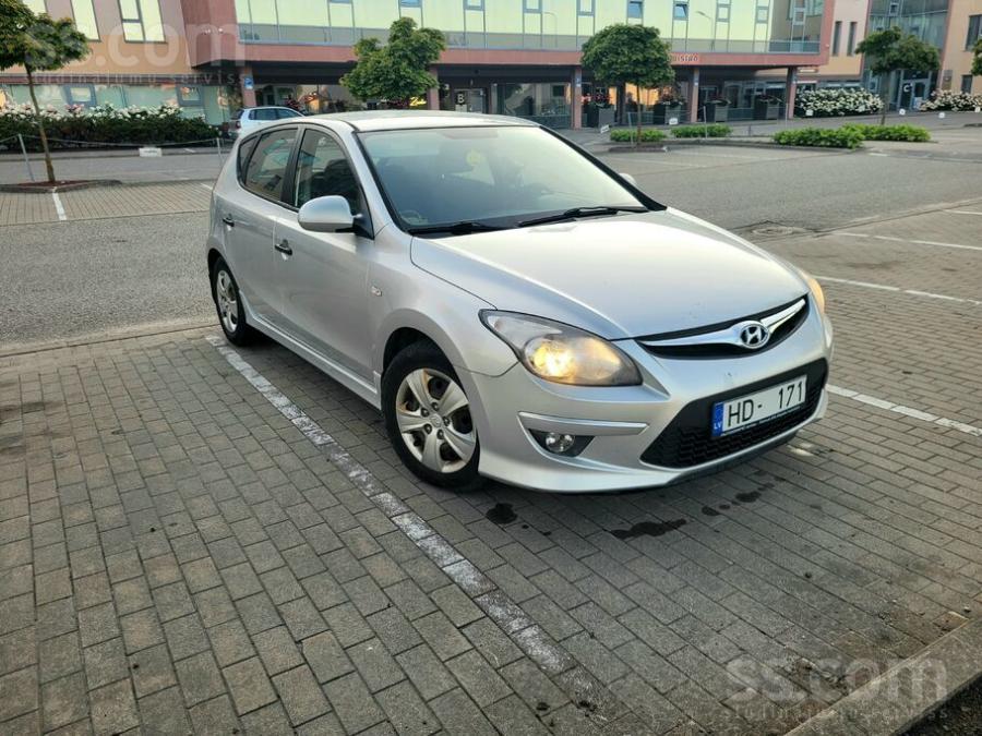Серый Хендай i30 2021 в Елгава, объемом двигателя 1.60 л и пробегом 306 тыс. км за 2290 €, фото 9 на AUTOMOTO.COM.LV