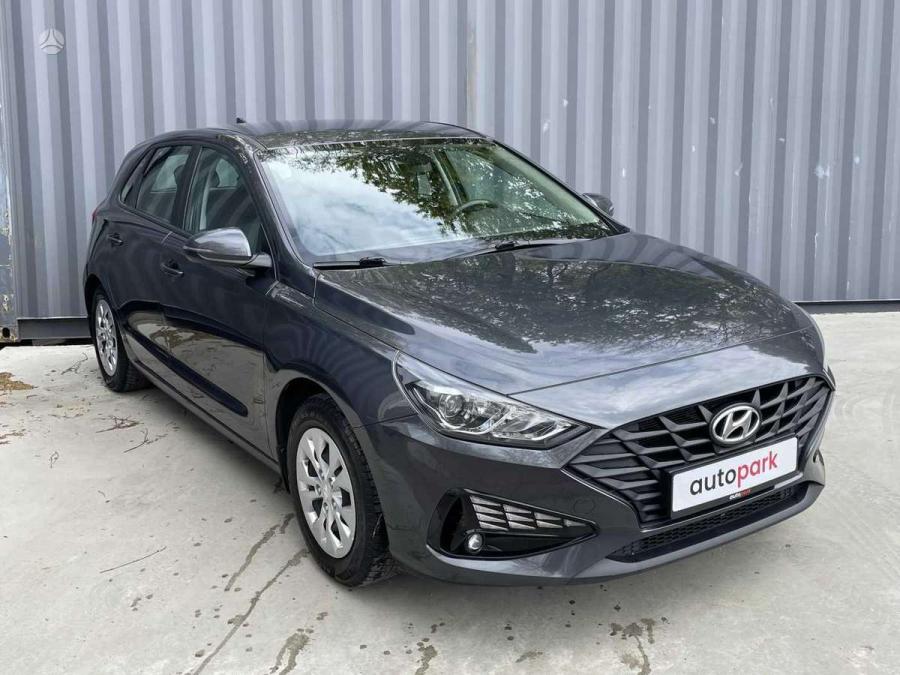 Серый Хендай i30 2021 в Вильнюс, объемом двигателя 1.50 л и пробегом 113 тыс. км за 9999 €, фото 3 на AUTOMOTO.COM.LV