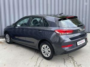 Серый Хендай i30 2021 в Вильнюс, объемом двигателя 1.50 л и пробегом 113 тыс. км за 9999 €, фото 5 на AUTOMOTO.COM.LV