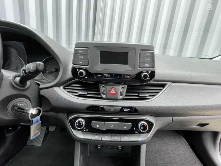 Серый Хендай i30 2021 в Вильнюс, объемом двигателя 1.50 л и пробегом 113 тыс. км за 9999 €, фото 16 на AUTOMOTO.COM.LV