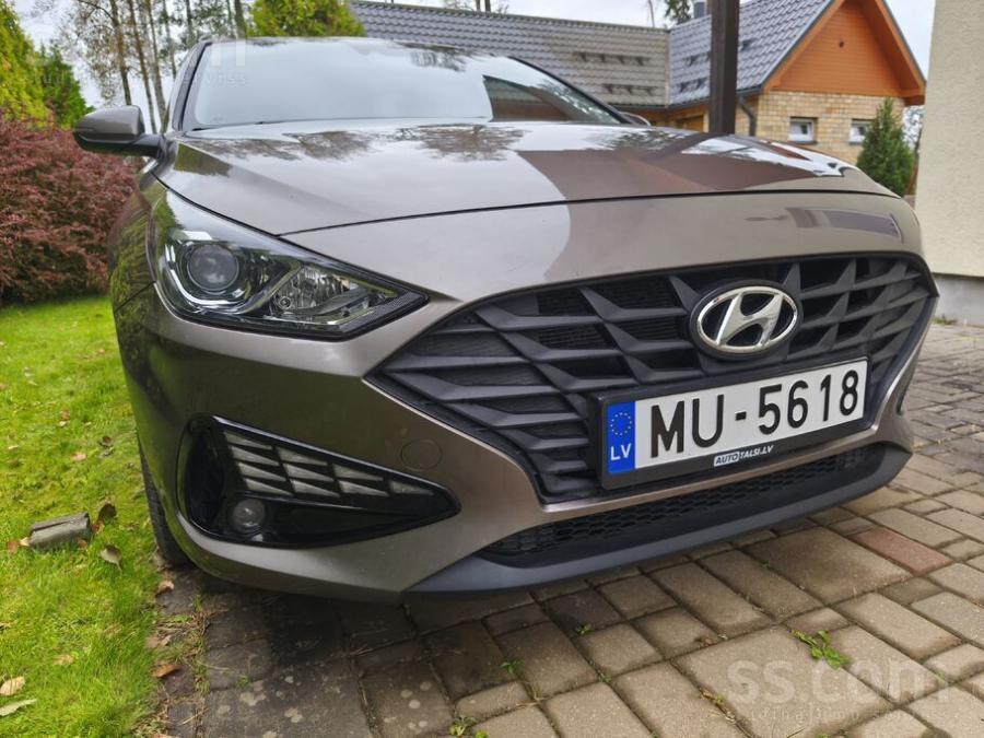 Серый Хендай i30 2021 в Рига, объемом двигателя 1.40 л и пробегом 156 тыс. км за 9400 €, фото 1 на AUTOMOTO.COM.LV