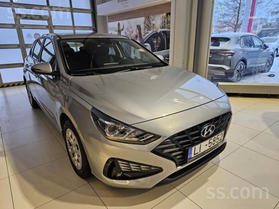 Pelēks Hyundai i30 2021 Liepāja, ar dzinēja tilpumu 1.50 L un nobraukumu 86 tūkst. km par 9950 €, foto 1 vietnē AUTOMOTO.COM.LV