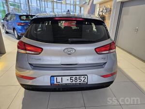 Pelēks Hyundai i30 2021 Liepāja, ar dzinēja tilpumu 1.50 L un nobraukumu 86 tūkst. km par 9950 €, foto 6 vietnē AUTOMOTO.COM.LV