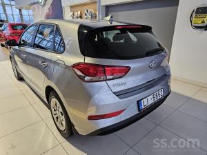 Pelēks Hyundai i30 2021 Liepāja, ar dzinēja tilpumu 1.50 L un nobraukumu 86 tūkst. km par 9950 €, foto 7 vietnē AUTOMOTO.COM.LV