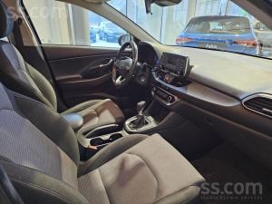 Pelēks Hyundai i30 2021 Liepāja, ar dzinēja tilpumu 1.50 L un nobraukumu 86 tūkst. km par 9950 €, foto 11 vietnē AUTOMOTO.COM.LV
