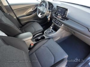 Grey Hyundai i30 2022 in Tallinn, with an engine capacity of 1.00 L and mileage of 49 thousand km for 14995 €, photo 6 on AUTOMOTO.COM.LV