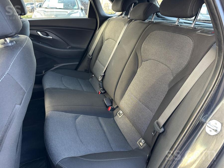 Grey Hyundai i30 2022 in Liepaja, with an engine capacity of 1.00 L and mileage of 67 thousand km for 13100 €, photo 20 on AUTOMOTO.COM.LV