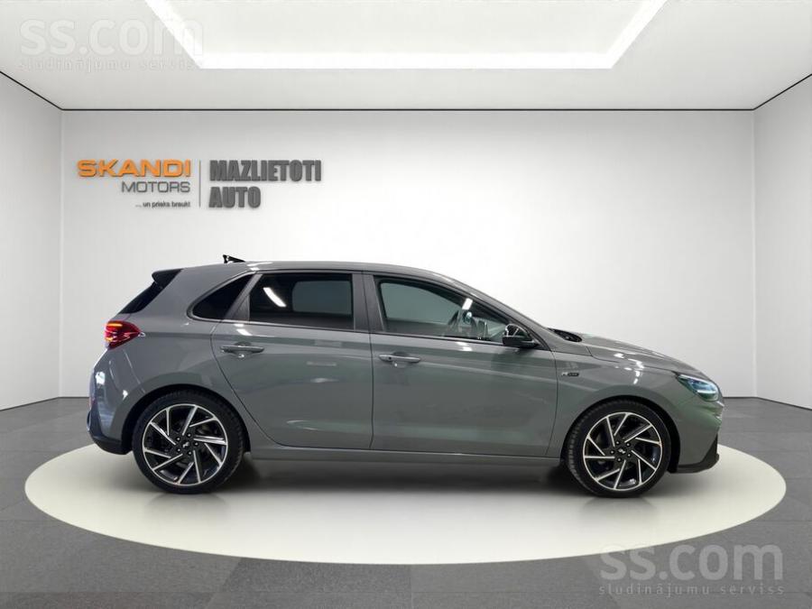 Серый Хендай i30 2022 в Рига, объемом двигателя 1.50 л и пробегом 45 тыс. км за 16790 €, фото 8 на AUTOMOTO.COM.LV