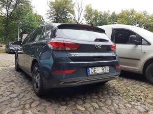 Pelēks Hyundai i30 2022 Rīga, ar dzinēja tilpumu 1.00 L un nobraukumu 47 tūkst. km par 13700 €, foto 3 vietnē AUTOMOTO.COM.LV
