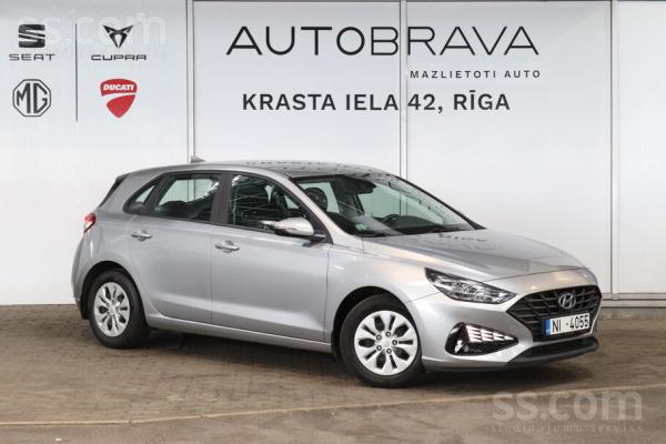 Hyundai i30 2022 Rīga vietnē Pelēks Hyundai i30 2022 Rīga, ar dzinēja tilpumu 1.50 L un nobraukumu 80 tūkst. km par 10400 €, foto 4 vietnē AUTOMOTO.COM.LV