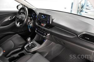 Серый Хендай i30 2023 в Рига, объемом двигателя 1.50 л и пробегом 25 тыс. км за 12990 €, фото 13 на AUTOMOTO.COM.LV