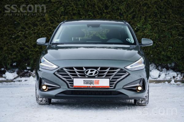 Grey Hyundai i30 2024 in Riga, with an engine capacity of 1.00 L and mileage of 25 thousand km for 18700 €, photo 2 on AUTOMOTO.COM.LV