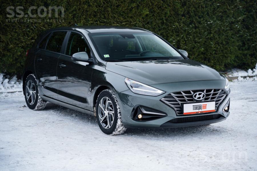 Серый Хендай i30 2024 в Рига, объемом двигателя 1.00 л и пробегом 25 тыс. км за 18700 €, фото 4 на AUTOMOTO.COM.LV