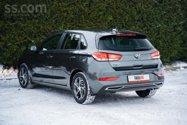 Grey Hyundai i30 2024 in Riga, with an engine capacity of 1.00 L and mileage of 25 thousand km for 18700 €, photo 8 on AUTOMOTO.COM.LV