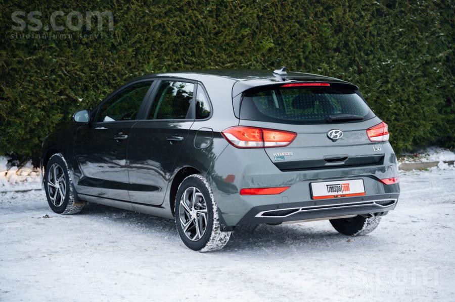 Серый Хендай i30 2024 в Рига, объемом двигателя 1.00 л и пробегом 25 тыс. км за 18700 €, фото 9 на AUTOMOTO.COM.LV