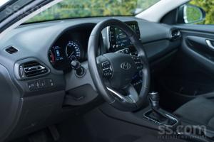 Серый Хендай i30 2024 в Рига, объемом двигателя 1.00 л и пробегом 25 тыс. км за 18700 €, фото 16 на AUTOMOTO.COM.LV