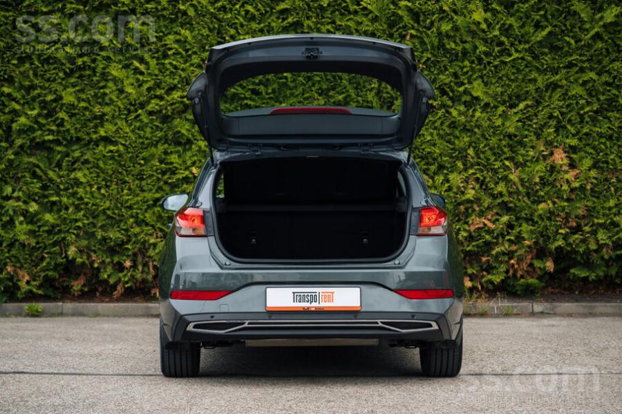 Pelēks Hyundai i30 2024 Rīga, ar dzinēja tilpumu 1.00 L un nobraukumu 54 tūkst. km par 17950 €, foto 8 vietnē AUTOMOTO.COM.LV