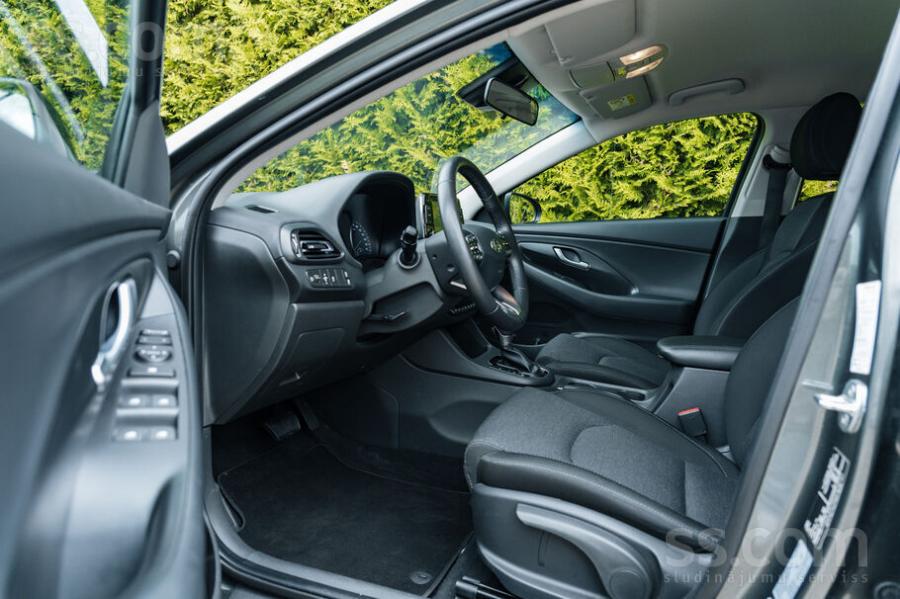 Pelēks Hyundai i30 2024 Rīga, ar dzinēja tilpumu 1.00 L un nobraukumu 54 tūkst. km par 17950 €, foto 11 vietnē AUTOMOTO.COM.LV