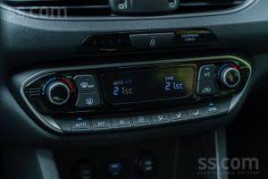 Pelēks Hyundai i30 2024 Rīga, ar dzinēja tilpumu 1.00 L un nobraukumu 54 tūkst. km par 17950 €, foto 19 vietnē AUTOMOTO.COM.LV