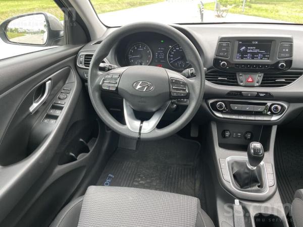 Grey Hyundai i30 2020 in Riga, with an engine capacity of 1.40 L and mileage of 96 thousand km for 8700 €, photo 7 on AUTOMOTO.COM.LV