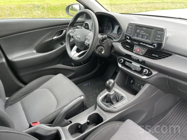 Grey Hyundai i30 2020 in Riga, with an engine capacity of 1.40 L and mileage of 96 thousand km for 8700 €, photo 8 on AUTOMOTO.COM.LV
