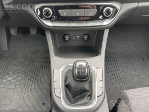 Серый Хендай i30 2020 в Рига, объемом двигателя 1.40 л и пробегом 96 тыс. км за 8700 €, фото 11 на AUTOMOTO.COM.LV