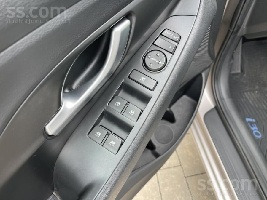 Серый Хендай i30 2020 в Рига, объемом двигателя 1.40 л и пробегом 96 тыс. км за 8700 €, фото 13 на AUTOMOTO.COM.LV