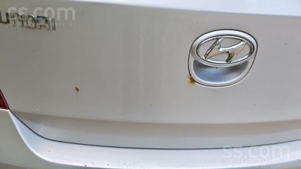 Pelēks Hyundai i30 2008 Rīga, ar dzinēja tilpumu 1.60 L un nobraukumu 206 tūkst. km par 2500 €, foto 9 vietnē AUTOMOTO.COM.LV