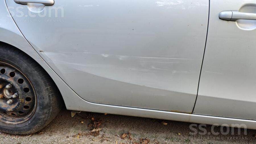 Pelēks Hyundai i30 2008 Rīga, ar dzinēja tilpumu 1.60 L un nobraukumu 206 tūkst. km par 2500 €, foto 12 vietnē AUTOMOTO.COM.LV