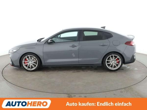 Grey Hyundai i30 2019 in Kaunas, with an engine capacity of 2.00 L and mileage of 51 thousand km for 26613 €, photo 3 on AUTOMOTO.COM.LV