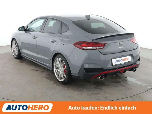 Grey Hyundai i30 2019 in Kaunas, with an engine capacity of 2.00 L and mileage of 51 thousand km for 26613 €, photo 4 on AUTOMOTO.COM.LV