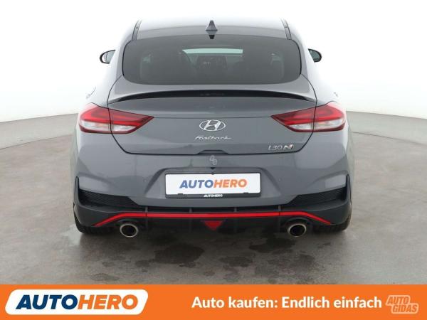 Grey Hyundai i30 2019 in Kaunas, with an engine capacity of 2.00 L and mileage of 51 thousand km for 26613 €, photo 5 on AUTOMOTO.COM.LV