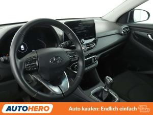 Grey Hyundai i30 2021 in Kaunas, with an engine capacity of 1.50 L and mileage of 40 thousand km for 21669 €, photo 11 on AUTOMOTO.COM.LV