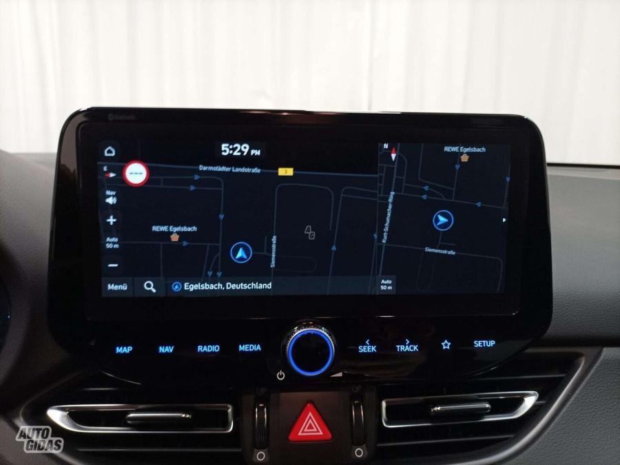 Серый Хендай i30 2024 в Каунас, объемом двигателя 1.50 л и пробегом 26 тыс. км за 25332 €, фото 11 на AUTOMOTO.COM.LV