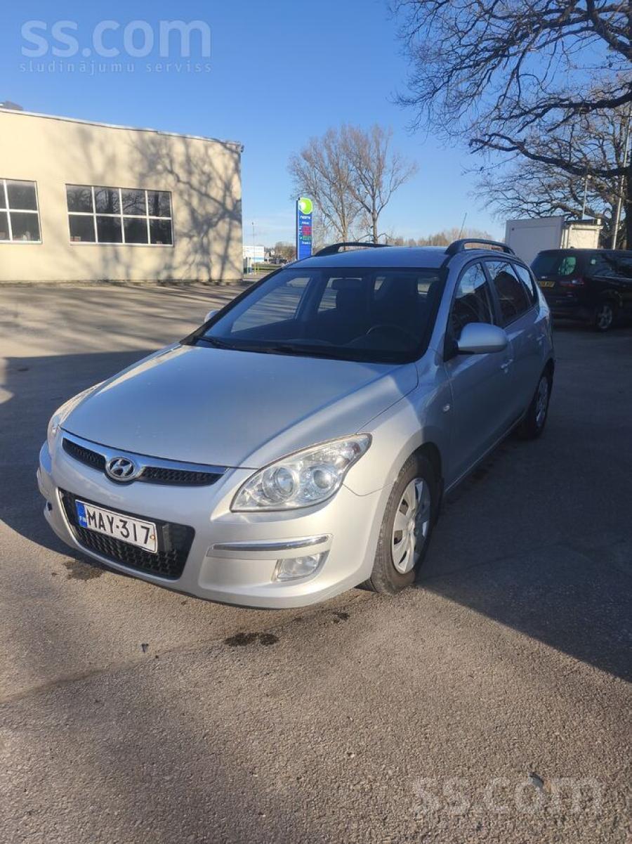 Pelēks Hyundai i30 2008 Cēsis, ar dzinēja tilpumu 1.60 L un nobraukumu 254 tūkst. km par 1250 €, foto 1 vietnē AUTOMOTO.COM.LV