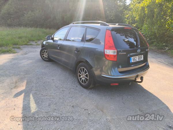 Grey Hyundai i30 2008 in Tallinn, with an engine capacity of 1.60 L and mileage of 320 thousand km for 1300 €, photo 2 on AUTOMOTO.COM.LV