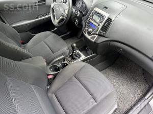 Серый Хендай i30 2008 в Рига, объемом двигателя 1.60 л и пробегом 219 тыс. км за 3500 €, фото 15 на AUTOMOTO.COM.LV