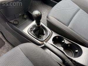 Grey Hyundai i30 2008 in Riga, with an engine capacity of 1.60 L and mileage of 219 thousand km for 3500 €, photo 25 on AUTOMOTO.COM.LV