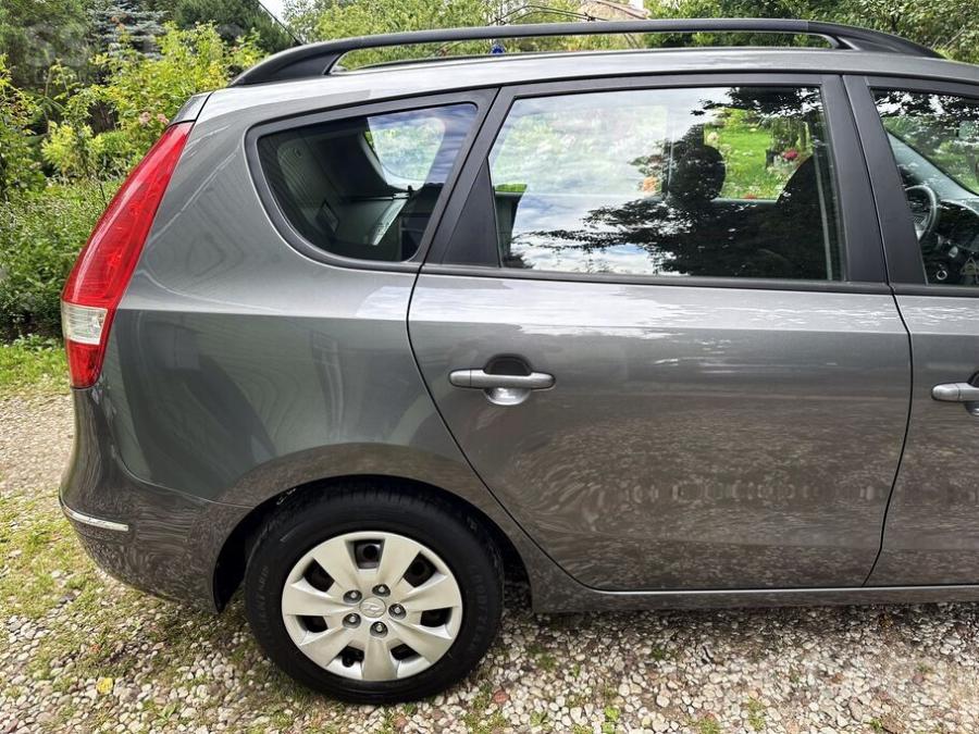 Grey Hyundai i30 2008 in Riga, with an engine capacity of 1.60 L and mileage of 219 thousand km for 3500 €, photo 49 on AUTOMOTO.COM.LV
