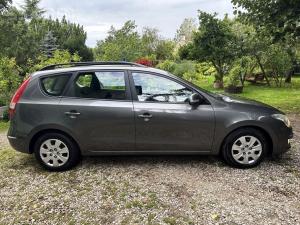 Grey Hyundai i30 2008 in Riga, with an engine capacity of 1.60 L and mileage of 219 thousand km for 3500 €, photo 42 on AUTOMOTO.COM.LV