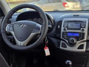 Серый Хендай i30 2009 в Гробиня, объемом двигателя 1.60 л и пробегом 246 тыс. км за 2900 €, фото 17 на AUTOMOTO.COM.LV