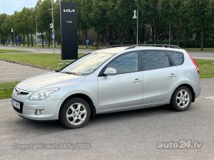 Pelēks Hyundai i30 2009 Narva, ar dzinēja tilpumu 2.00 L un nobraukumu 205 tūkst. km par 1999 €, foto  vietnē AUTOMOTO.COM.LV