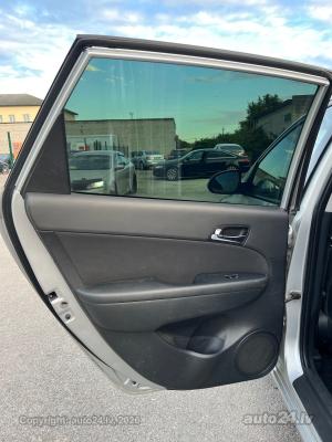 Pelēks Hyundai i30 2009 Narva, ar dzinēja tilpumu 2.00 L un nobraukumu 205 tūkst. km par 1999 €, foto 14 vietnē AUTOMOTO.COM.LV