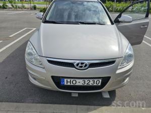 Pelēks Hyundai i30 2009 Rīga, ar dzinēja tilpumu 1.60 L un nobraukumu 277 tūkst. km par 1190 €, foto 9 vietnē AUTOMOTO.COM.LV