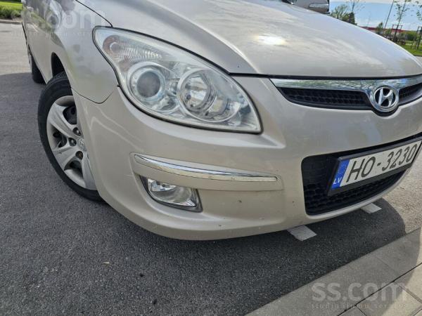 Grey Hyundai i30 2009 in Riga, with an engine capacity of 1.60 L and mileage of 277 thousand km for 1190 €, photo 10 on AUTOMOTO.COM.LV