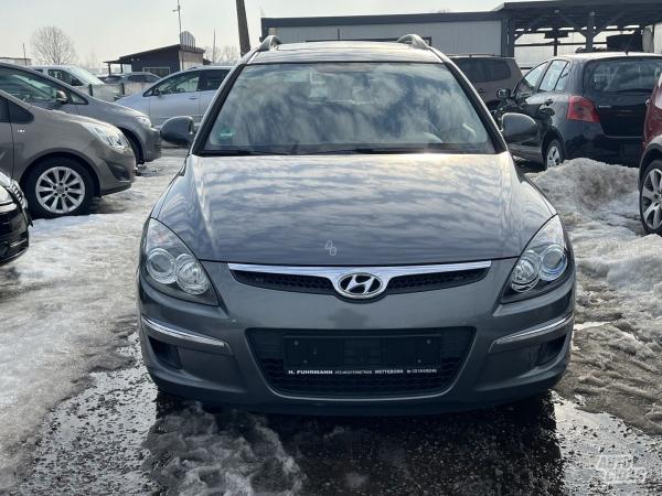 Grey Hyundai i30 2010 in Kretinga, with an engine capacity of 1.60 L and mileage of 209 thousand km for 2599 €, photo 4 on AUTOMOTO.COM.LV