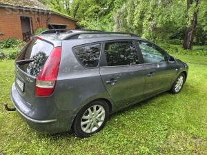 Pelēks Hyundai i30 2010 Rīga, ar dzinēja tilpumu 1.60 L un nobraukumu 349 tūkst. km par 1800 €, foto 4 vietnē AUTOMOTO.COM.LV