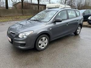 Grey Hyundai i30 2010 in Limbazi, with an engine capacity of 1.40 L and mileage of 167 thousand km for 3350 €, photo  on AUTOMOTO.COM.LV